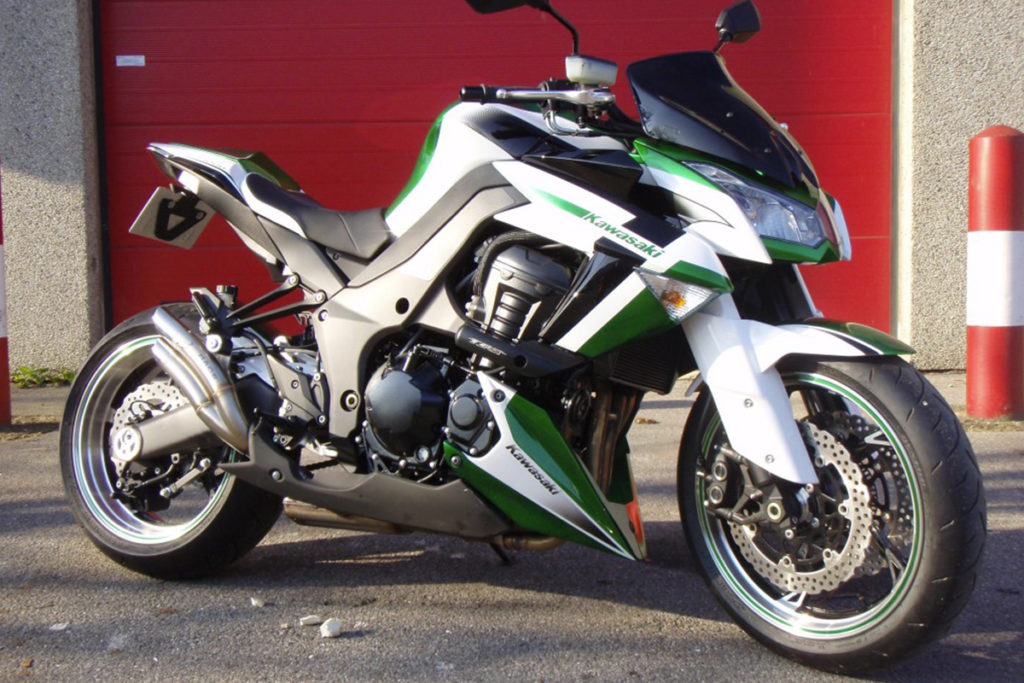Kawasaki Z1000 - JRM Colors